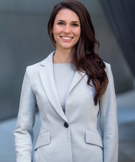 Bespoke Suits Riyadh | Mens & Womens Tailored Suits | Suit Tailors in ...